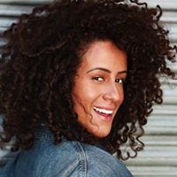 Isabel Guimarães – Medium