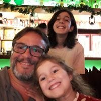 Carlos Lima – Medium