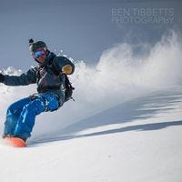 Lee Stevens – Medium