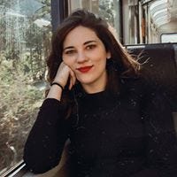 Luísa Seghetto – Medium