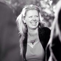 Vikki Richardson – Medium