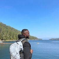 Emmanuel Adu – Medium