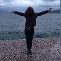 Bette Dam – Medium