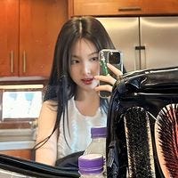 Claudya Callista – Medium