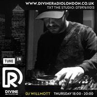 Stuart Willmott – Medium