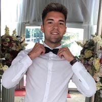 László Norbert – Medium