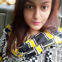 Saadia Qaiser – Medium