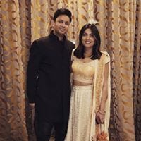 Vikram Vik – Medium