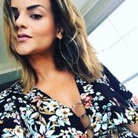 Camila Macedo – Medium