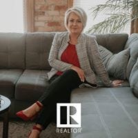 Natalie Pate Wagner – Medium