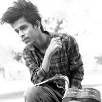 Jack Edwin – Medium