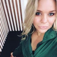 Chloe Alsop – Medium