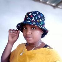 Adjenie Wesly Marisca – Medium