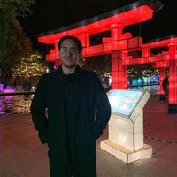 Angel Castro – Medium