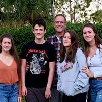 Jason Ferrell – Medium