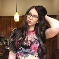 Skylar Nolan – Medium