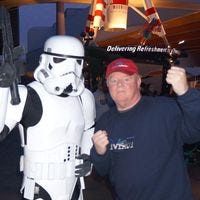 Tom Stuart – Medium