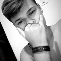 Kaio Brasil – Medium