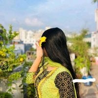 Heena Khan – Medium