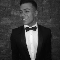 Caio Gobbi Machado – Medium