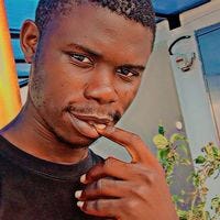Kuti Opeyemi Bold – Medium