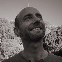 Alex Grant – Medium