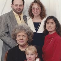 Marilyn Griffin – Medium