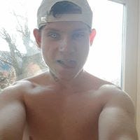 Michał Szymanski – Medium