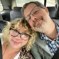 Sarah Hart – Medium