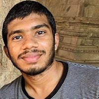 Moorthy Vivek – Medium