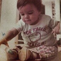 Joel Reyes – Medium