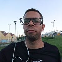 Moises Junior – Medium