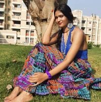 Deepshikha Saw – Medium