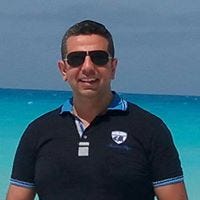 Emad Ezzo – Medium