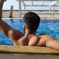 Khan Hasanov – Medium