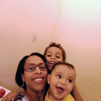 Helena Gervasio Tomaz – Medium