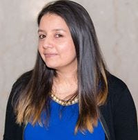 Laura Cruz – Medium