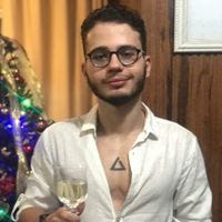 Rômulo Silva Morbach – Medium