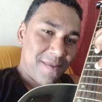 Gleydson Eduardo – Medium