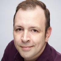 Derek Krueger – Medium