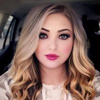 Sydney Renee – Medium