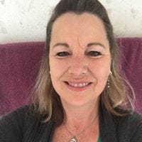 Robin Fleming – Medium