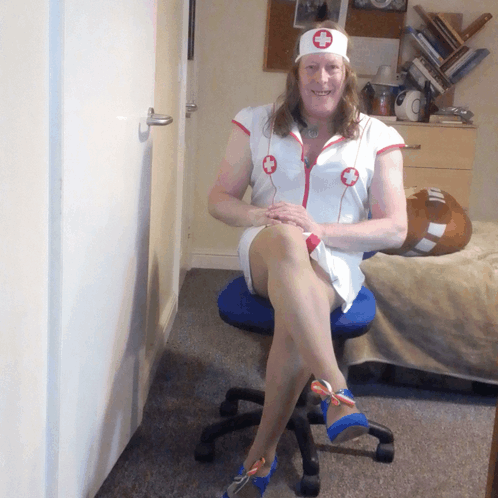 Sissy Kelly Jayne – Medium