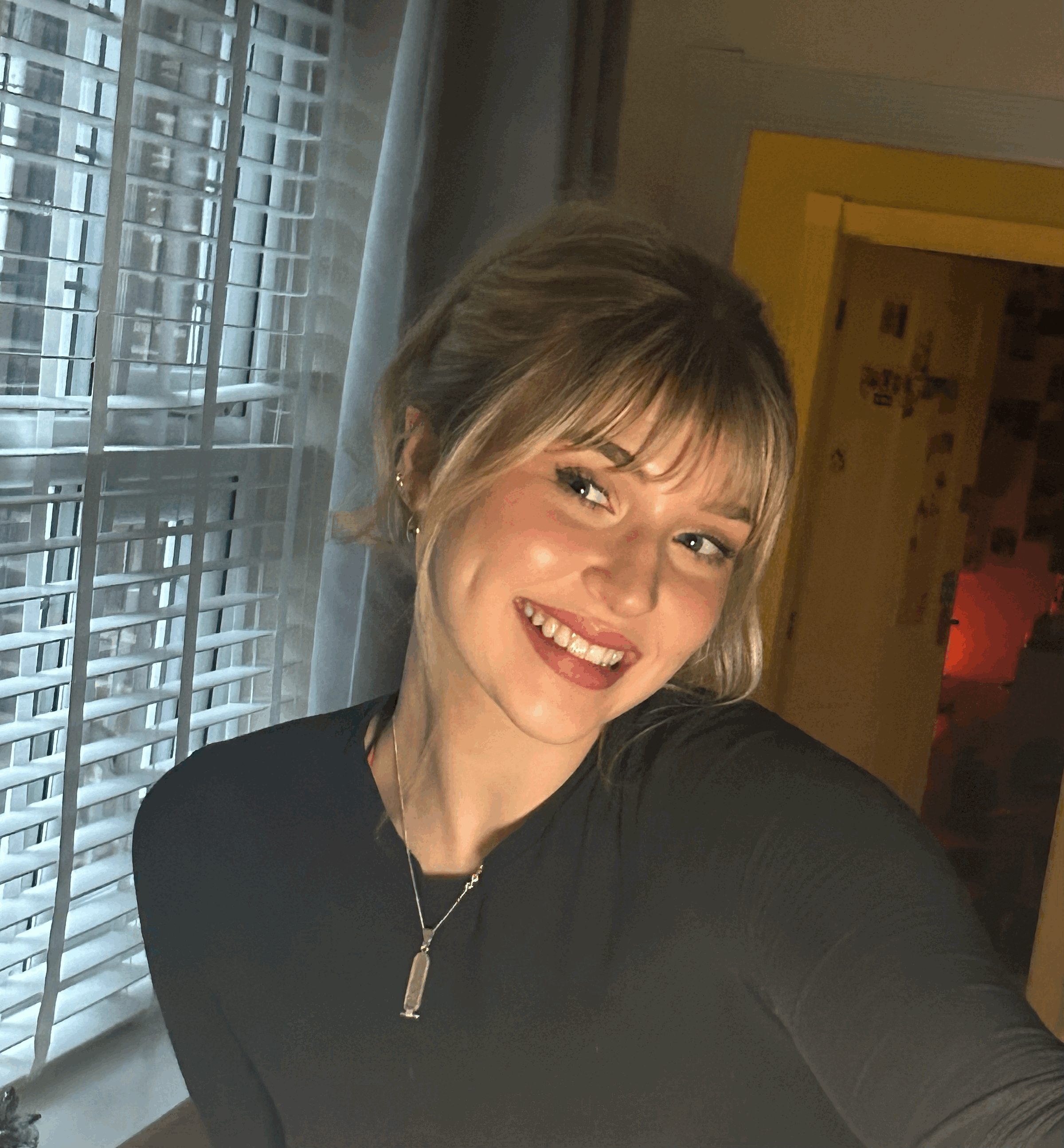 About – Eva King – Medium