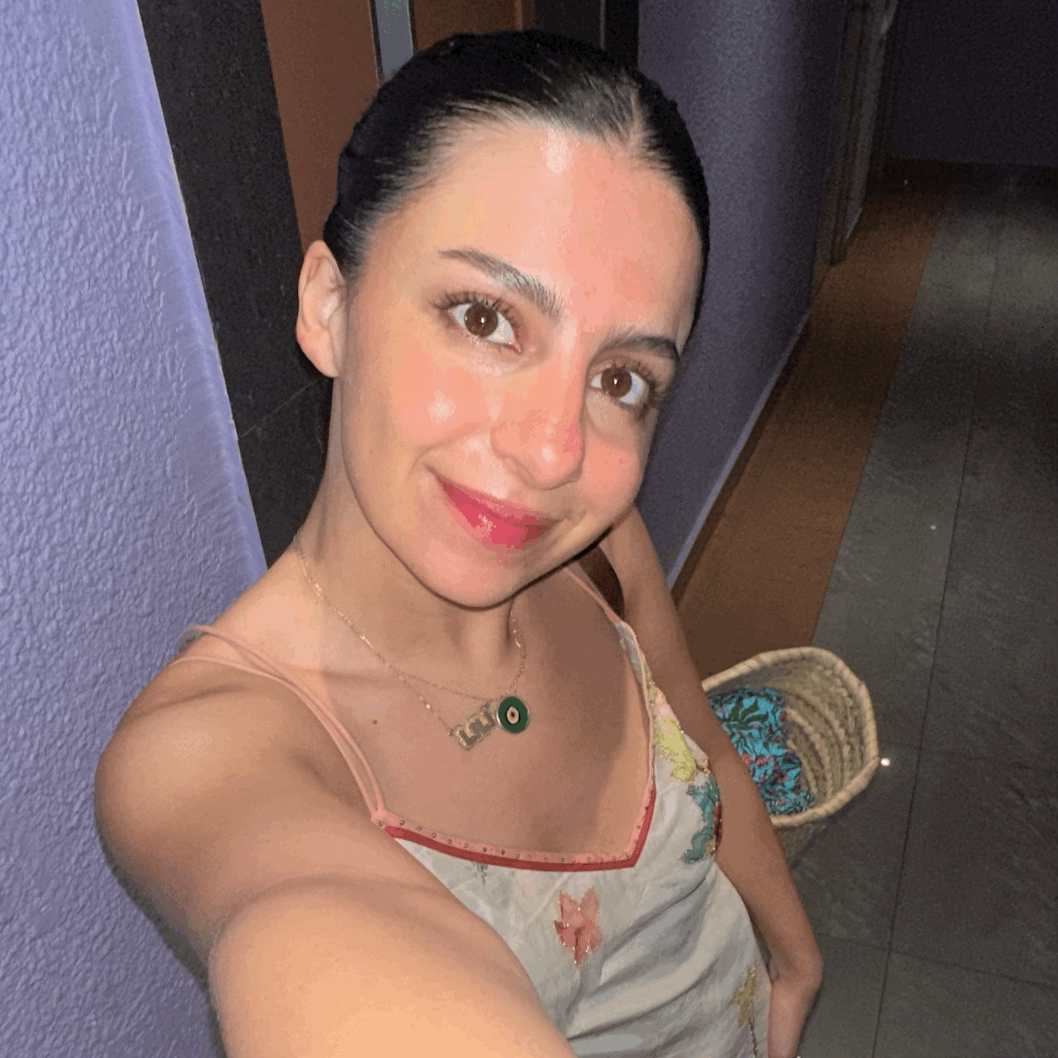 Ida Nariman – Medium