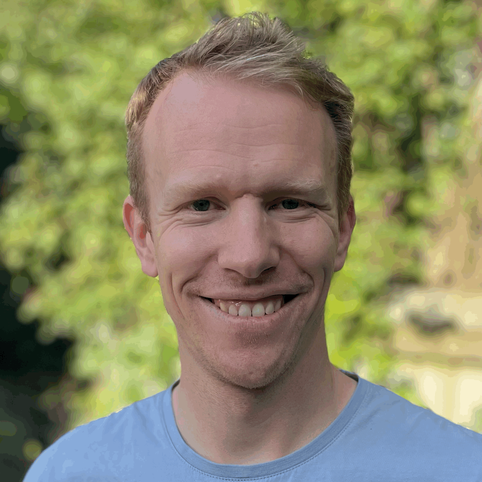 Tim Wills – Medium