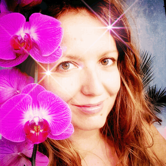 Ania Ananda Wood – Medium