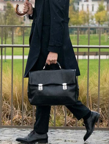 How to Choose Men’s Bags | Bag Style Guide | by woyaza.com | Jan, 2024 ...