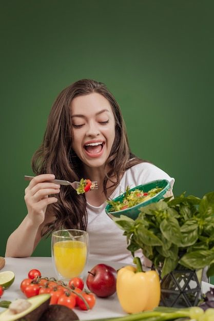 Mindful Eating: Como Comer com Consciência e Transformar sua Relação ...