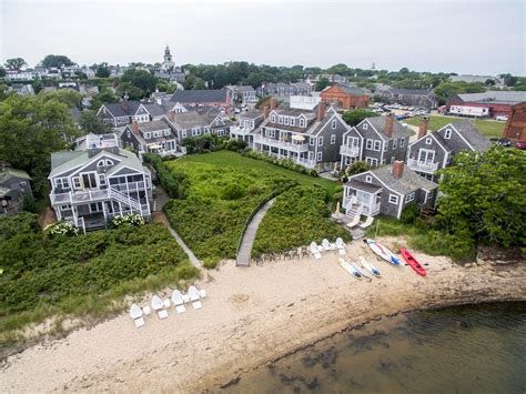 Best Nantucket or Martha’s Vineyard Day Trip | by Conorcarver | Oct ...